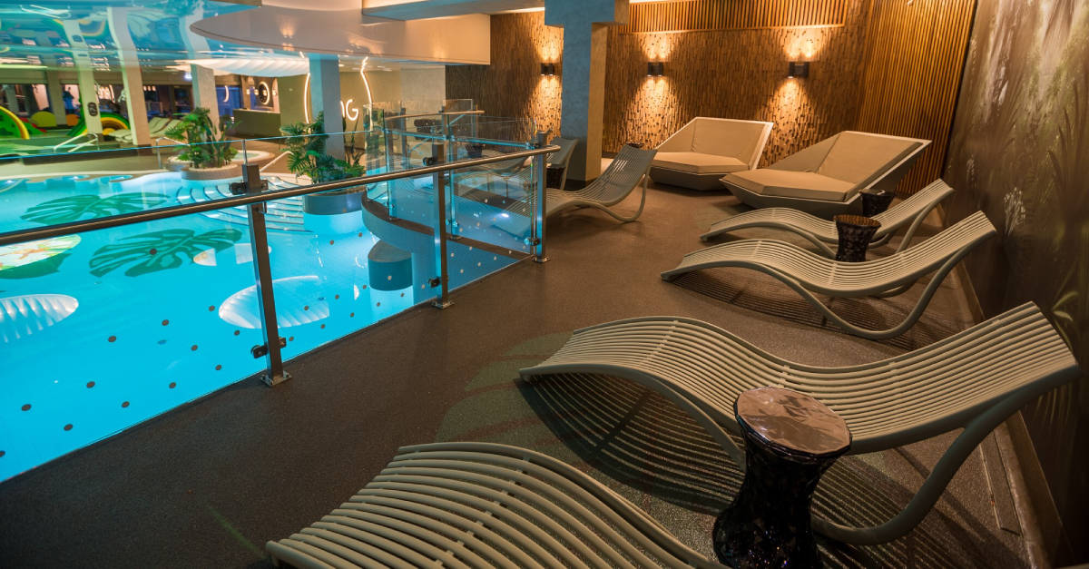 VIP atpūta ar uzkodām, PRIVĀTU zvilni + SPA DIVIEM 83€ - GribuAtpusties.lv